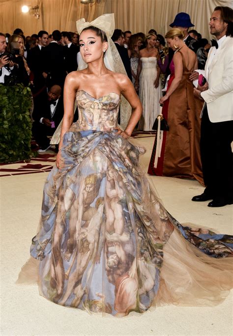 Ariana Grandes Best Looks 15 Of Her Most Iconic Outfits Of All Time