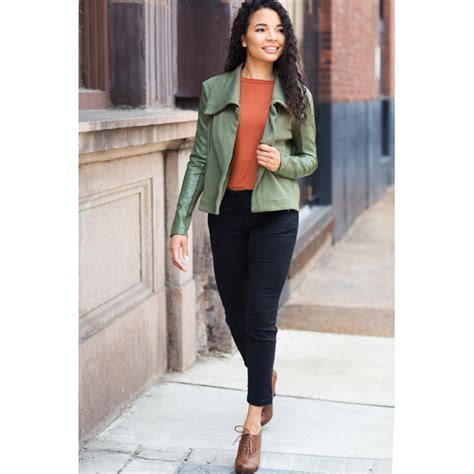 Jasmine Jones Now Talent Management St Louis Mo