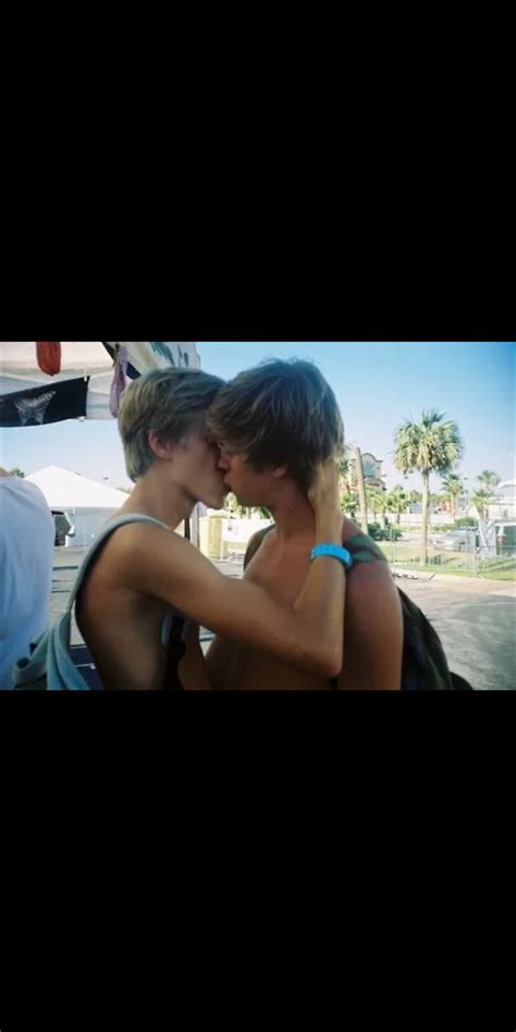 Guys Kissing Xnxx Adult Forum