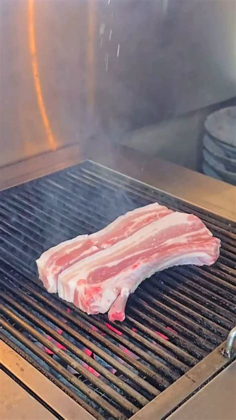 흑생🌙제주도흑돼지 제주흑돼지 제주흑돼지맛집 애월읍맛집 제주 흑돼지맛집을 찾으신다면⁉️ 신선한 1등급 흑돼지 초벌구이 전문점