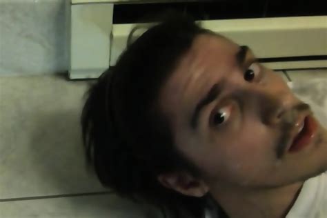 Self Sucking Hunk Masturbates And Tastes His Own Cum Eporner