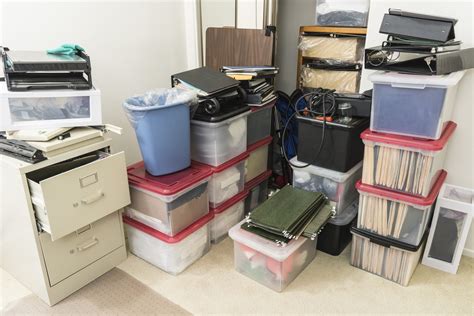 How To Safely Store Electronics In A Storage Unit Lovely Country