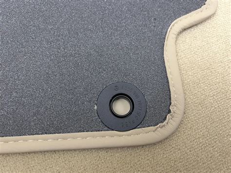 Mercedes Benz S Class W221 Floor Mats Beige V12 Long
