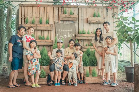 시끌시끌해도 좋아 우리는 대가족 보롬왓에서 제주도스냅 촬영 했습니다 올해 끝 보롬왓과 함께~