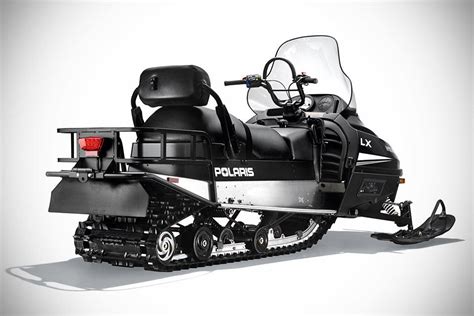 Polaris Announces 2016 Snowmobile Lineup Featuring Axys Chassis Mikeshouts