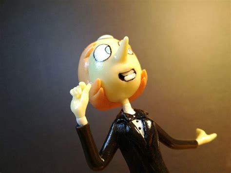 Tuxedo Pearl Figure Steven Universe Amino