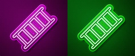 보라색과 녹색 배경에 고립 된 빛나는 네온 라인 화재 탈출 아이콘 폼피어 사다리 기둥으로 사다리를 스케일링하는 소방관 벡터 0