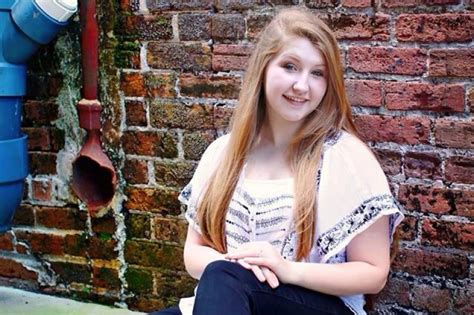 Fundraiser By Kayla Dodds Help Kayla Go To London