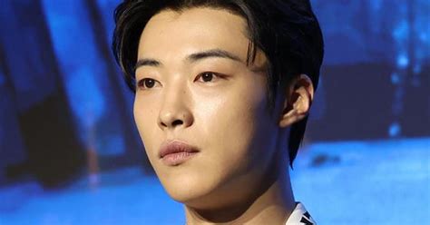 [단독] 우도환 현빈·정우성·우민호 감독 메이드 인 코리아 합류