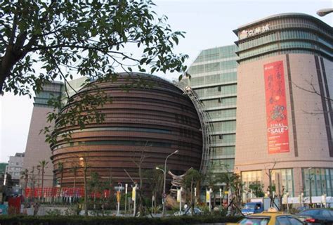 京華城重新申請細部計畫變更，市府將依法協助辦理 財團法人都市更新研究發展基金會