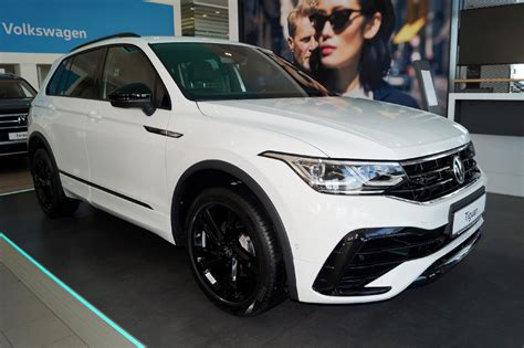 Лучше бы я не смотрел спортивную версию Тигуана "R-Line". После ...