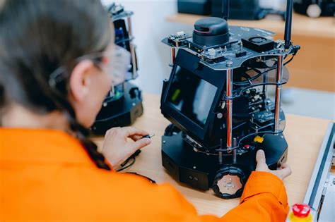 5 Essential Components Of An Effective Staff Training Program