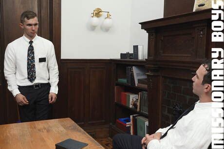 Hot Americans Babe Dude Darron Bluu And Well Built Greg Mckeon Have A Hot Couple Sex