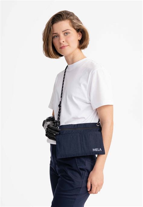 Umhängetasche Sneha Navy