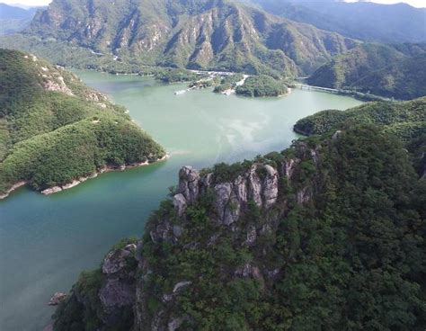 단양강 따라 즐기는 단양팔경 투어 인기몰이…가을여행객 유혹 아주경제