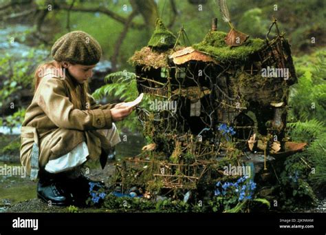 Florence Hoath Film Fairytale A True Story Illumination 1997