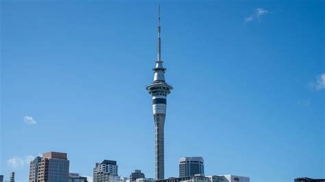 Auckland Sky Tower Icon Of The City Skyline — New Zealand Private Tours