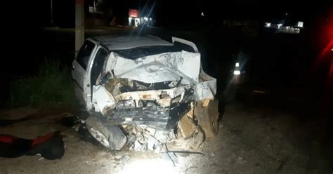 ColisÃo Entre Carro De Passeio E Ônibus Na Br 020 Deixa Uma Pessoa