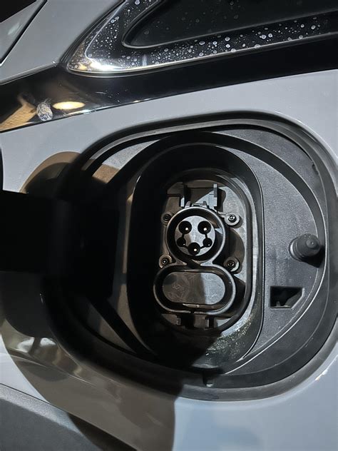 Chevy Bolt Ccs Connector R Boltev
