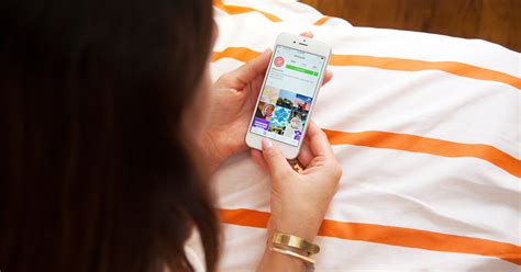 How To Get Swipe Up Link Feature On Instagram Stories