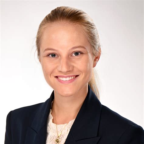 Mr Anneline A P E Hietbrink Daniels Huisman