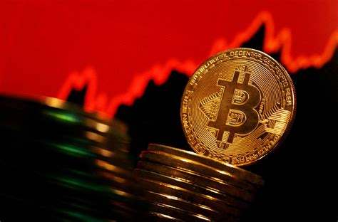 Bruised By Stock Market Chinese Rush Into Banned Bitcoin Reuters