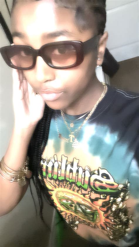 🧙🏾‍♂️ Ig Theyadorezoey Womens Top Women Fashion