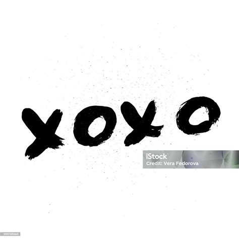 여 자가 손을 문구 작성 그런 지 안 아주 고 키스 잉크 스프레이 함께 서명합니다 Xo 글자 표현 브러시입니다 발렌타인의 날 인사말 카드 배너 포스터 전단지 엽서에 대 한