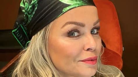 Zien Bridget Maasland Laat Zien Hoeveel Ze Is Afgevallen Met Naaktfoto