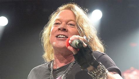 Axl Rose Net Worth With 200 Million Is He The Richest Guns N Roses