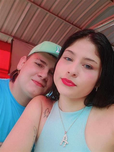 Tedandbeli主播：免费直播性爱表演和聊天 Stripchat