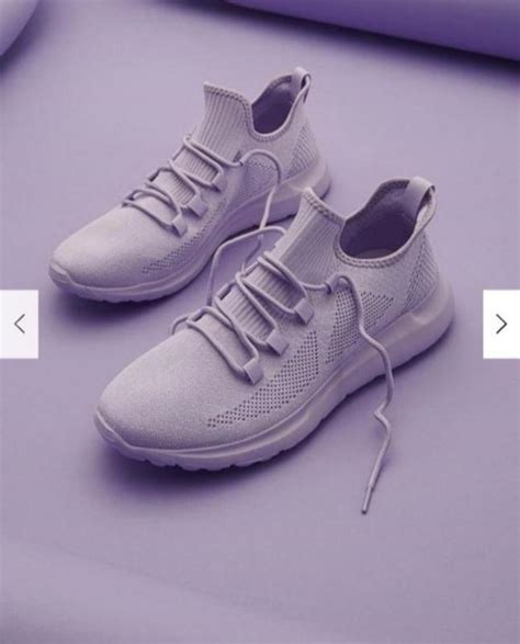 Кроссовки — ціна 1000 грн у каталозі Кросівки Купити жіночі речі за доступною ціною на Шафі