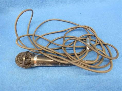 Uni Directional Microphone And Cord Aaa Auction And Realty