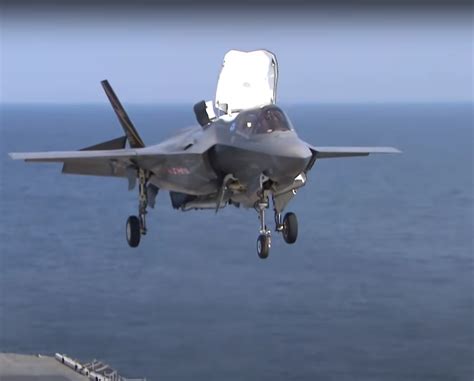 F 35b 라이트닝 Ii 차세대 스텔스 수직이착륙 전투기의 모든 것