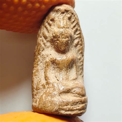 พระรอดเขี้ยวงู หลวงพ่อกวย วัดโฆสิตาราม ออกวัดหนองอีดุก จ ชัยนาท เนื้อดิน Shopee Thailand