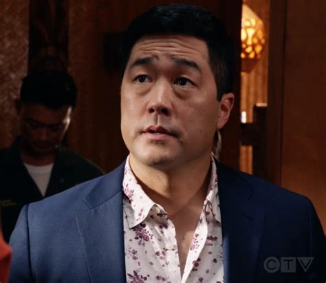 Tim Kang Magnum Pi 2x19