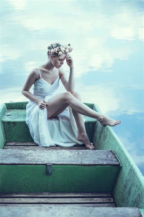 Sensual Women Portraits By Marina Schneider Moog Female Portrait