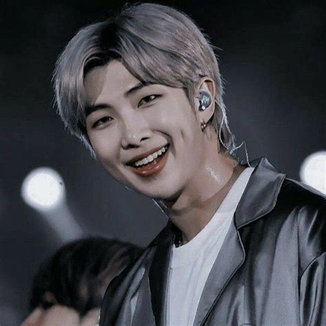 22 گیف نامجون عضو گروه بی تی اس Bts