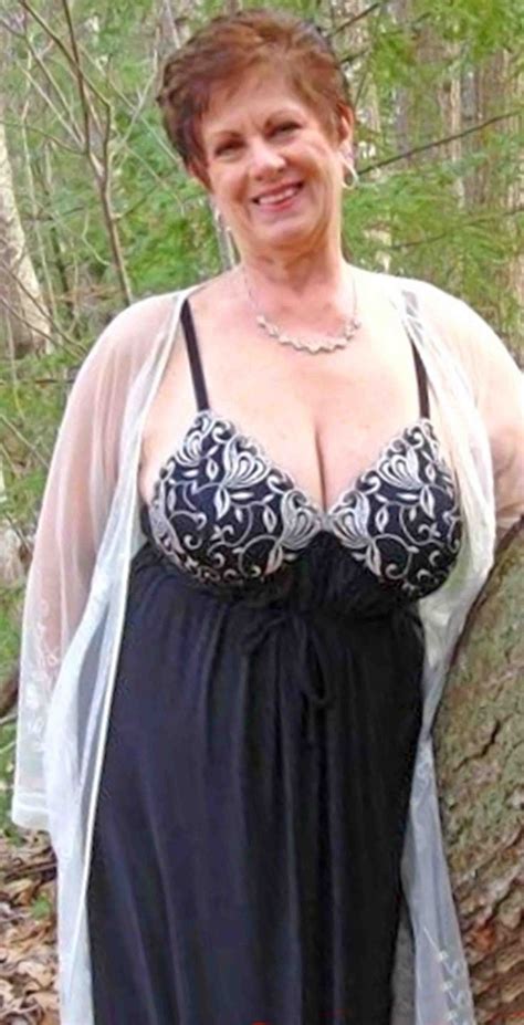 Pin En Beautiful And Sexy Older Women