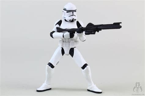 review and photo gallery star wars vintage collection vc269 clone trooper phase ii armor