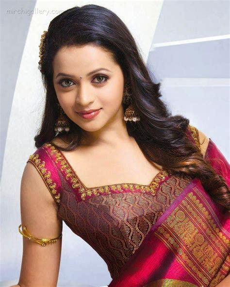 Bhuvana Hot Sexy Pictures