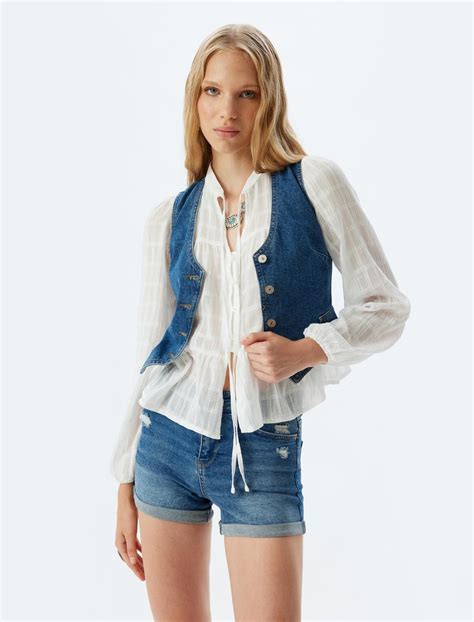 Lacivert Kadın Mini Kot Şort Katlı Paça Yıpratılmış Düğmeli Skinny Fit 4sal40442md Koton