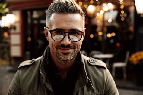 11 Handsome Hairstyles For Middle Aged Men 2019 Cool Mens Hair