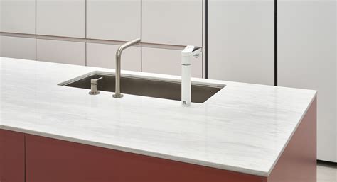 Elba White Hanstone Quartz