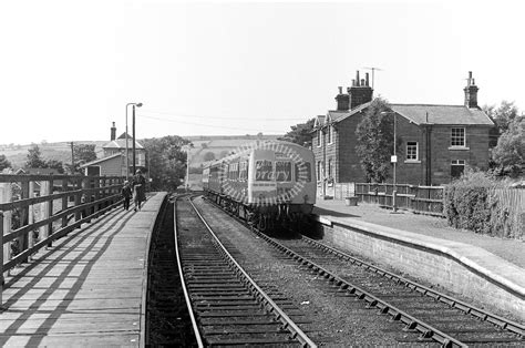 The Transport Library Br British Railways Diesel Multiple Unit Class 101 Class 101 At