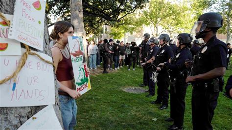Pro Palestinian Protests Intensify Across U S College Campuses