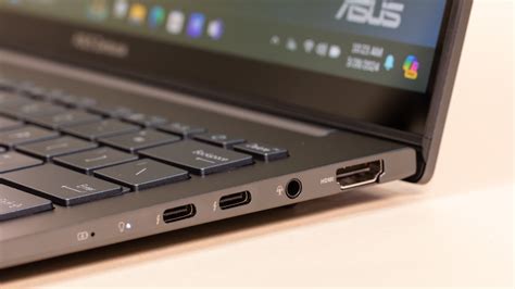 Asus Zenbook OLED Q Review PCMag