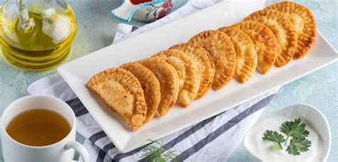 Як приготувати чебуреки рецепт та секрети приготування Envolve