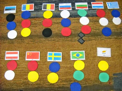 ΝΙΚΟΥ ΒΑΣΙΛΙΚΗ ΝΗΠΙΑΓΩΓΕΙΟ ΔΗΜΙΟΥΡΓΙΑΣ 28η ΟΚΤΩΒΡΙΟΥ α΄μέρος ΚΑΤΑΣΚΕΥΕΣ ΠΑΙΧΝΙΔΙΑ ΦΥΛΛΑ