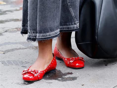 8 Shoe Trends That Are In Right Now And 3 That Are Out According To